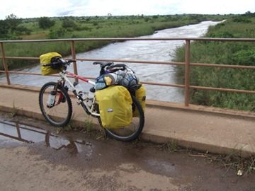 Luanda-Maputo by Bicycle: 8º Dia (Xá Muteba – Xamiquelengue)
